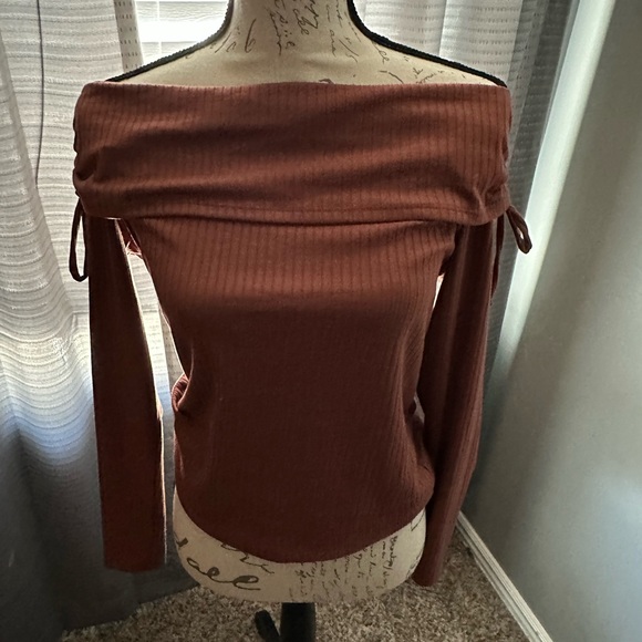 Daytrip | Tops | Daytrip Burnt Orange Off Shoulder Long Sleeve Top ...